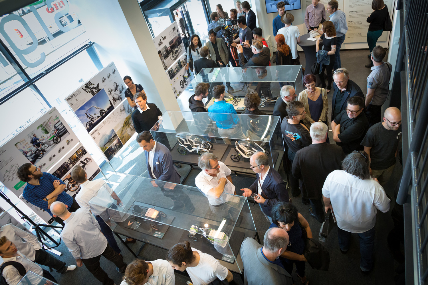 Ausstellungseröffnung Industrial Design Show 2015 im designforum ...